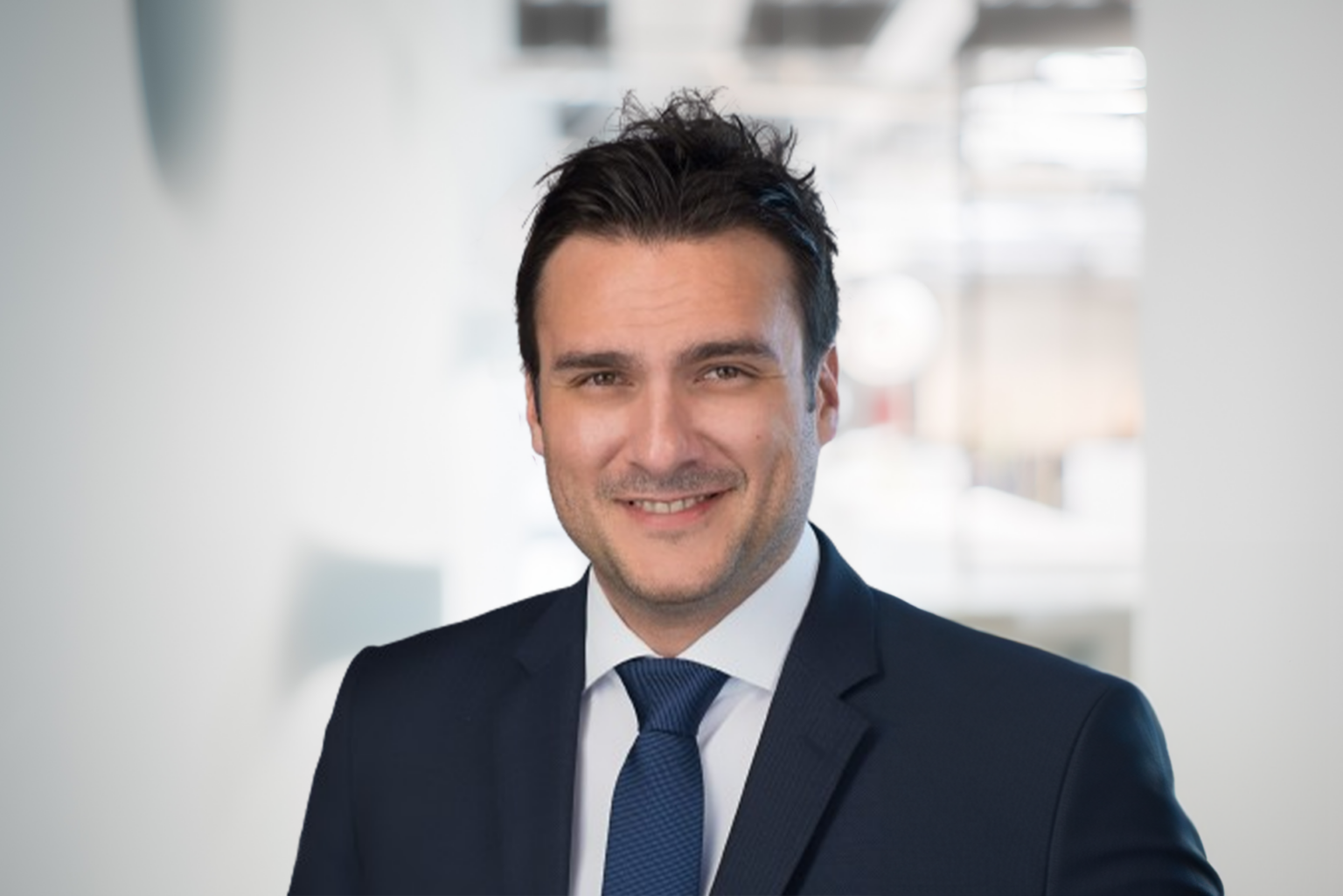 People behind SUAZIO